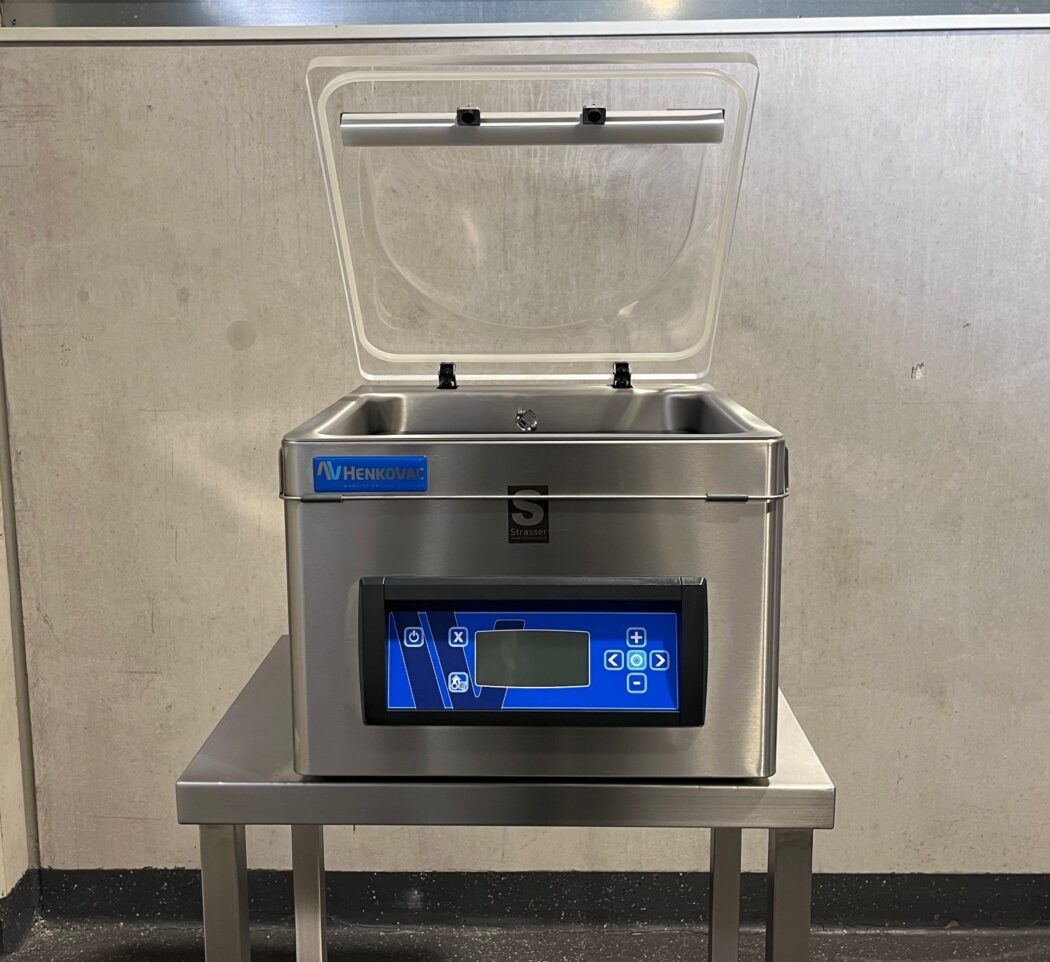 Sold: Henkovac Vacuummachine T4 - Strasser - FOOD PROCESSING MACHINERY